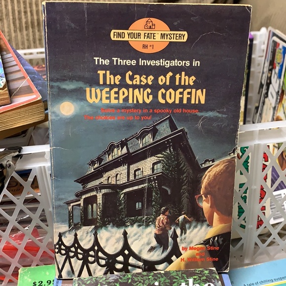 Paperbacks | Other | The Three Investigators The Case Of The Weeping ...